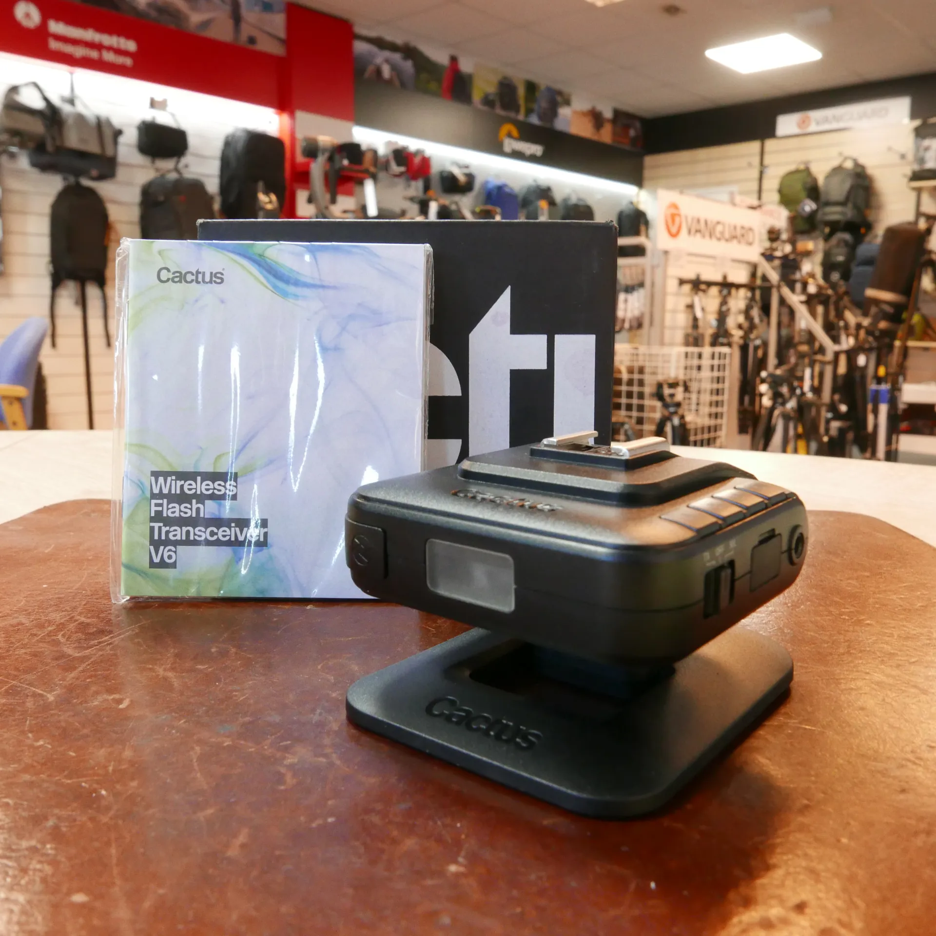 Used Cactus V6 Wireless Flash Transceiver - 12 Months Warranty