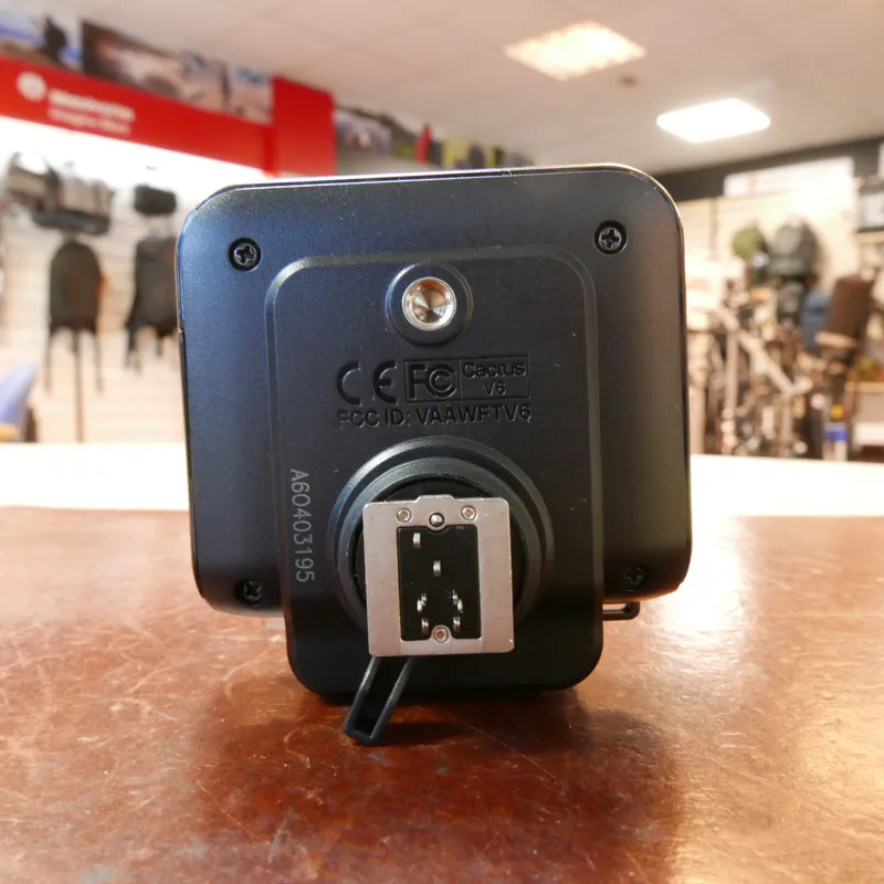 Used Cactus V6 Wireless Flash Transceiver - 12 Months Warranty