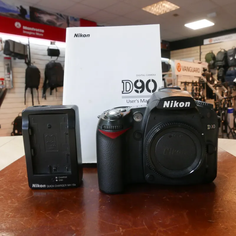 Used Nikon D90 Body - 15219 Actuations - 12 Months Warranty