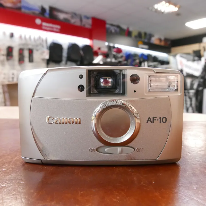 Used Canon AF-10 Film Compact - 1 YEAR GTEE