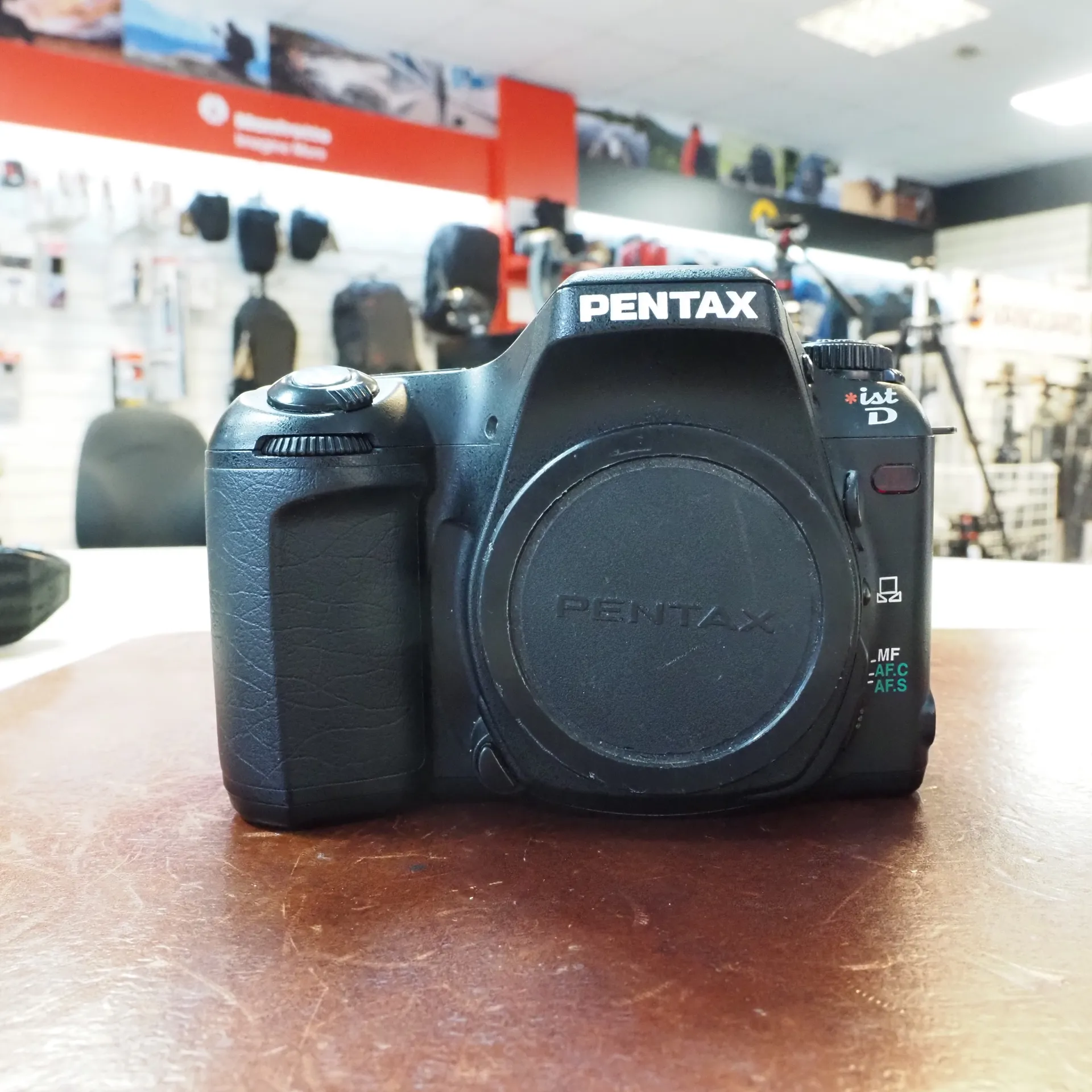 Used Pentax Ist-D Body - 12 Months Warranty